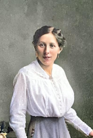 Getting To Know Great Aunt Anna – M.A. Lossl